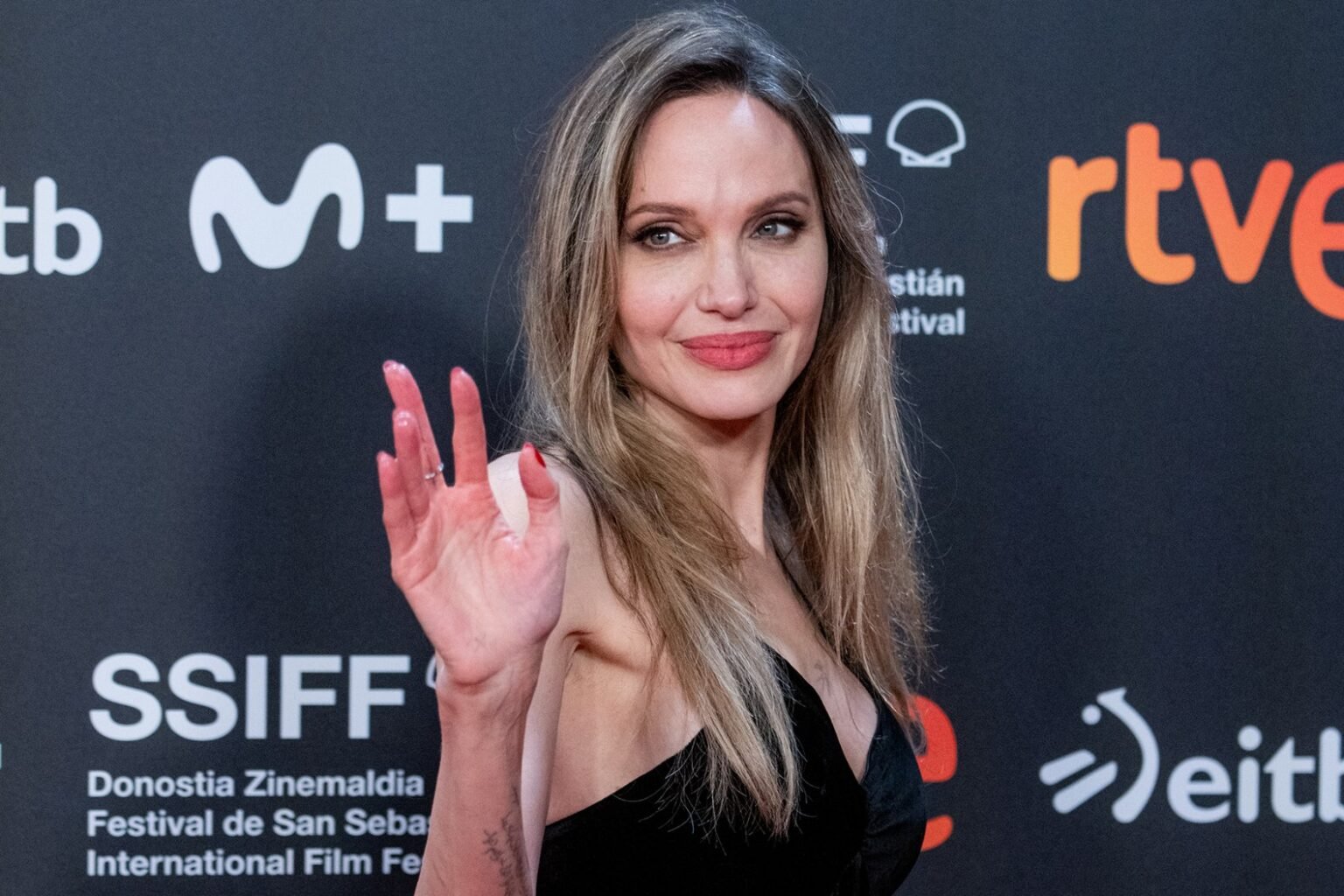 Angelina Jolie: ‘I Don’t Recognize My Country’ – The Beam Media